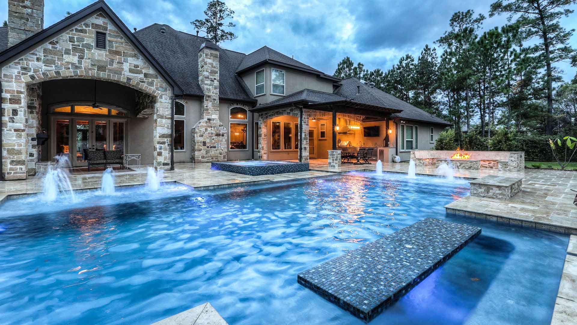 AquaTiles – Buy Pool Tile, Mosaics, Installation Materials & More.