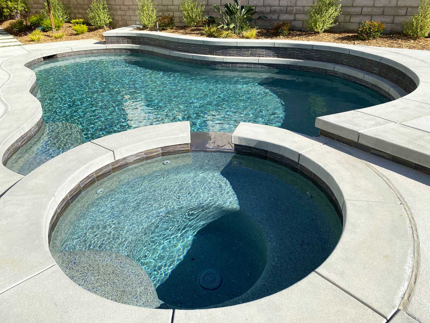 Barbados Brown 6x6 Porcelain Pool Tile – AquaTiles