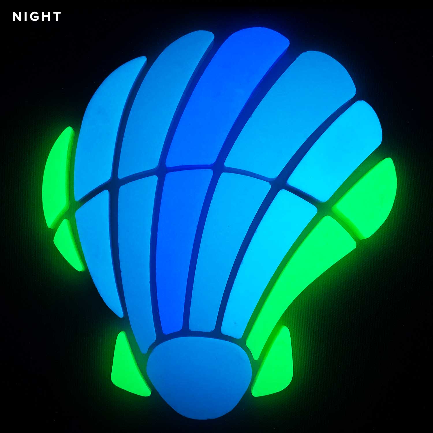 Curved Scallop Shell Glow in the Dark Pool Mosaic – AquaTiles